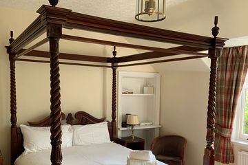 Aye Stay - Guesthouse, Bed and Breakfast, Guesthouse, Hotels