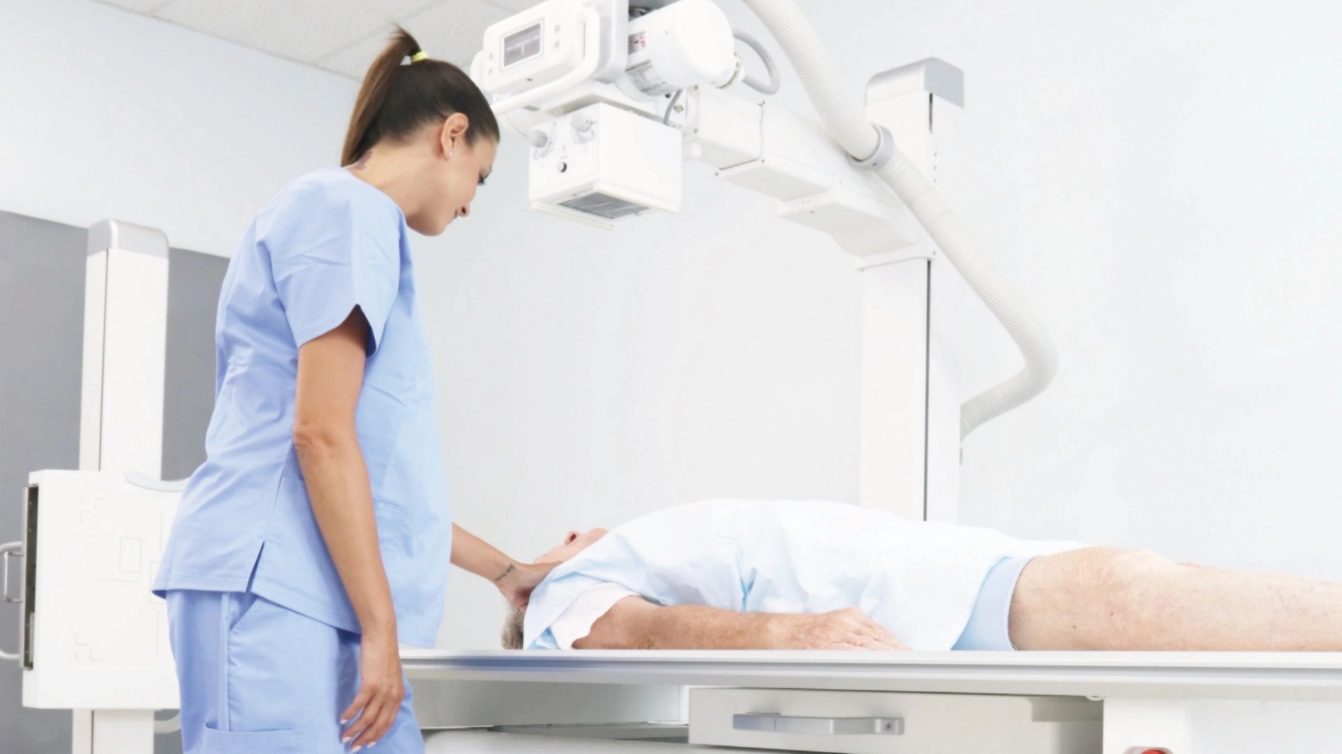 Portable X-Ray Machines for Sale | Battery-Powered DR Systems | QLI