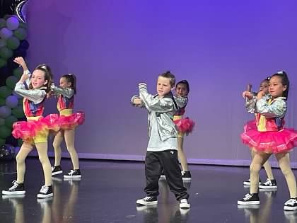 Evolution Dance Experience - Dance Studio - Elmhurst, Illinois