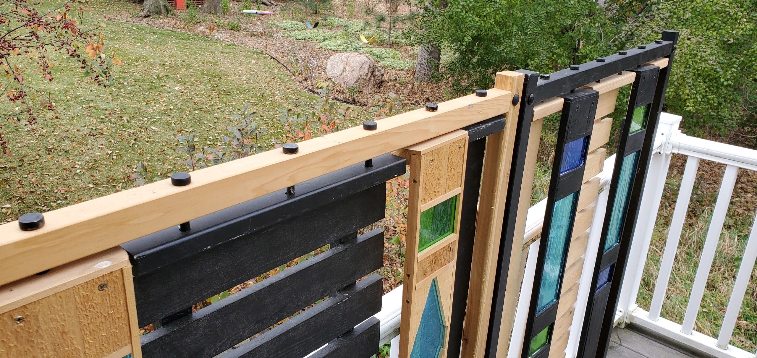 Unique Outdoor Screens