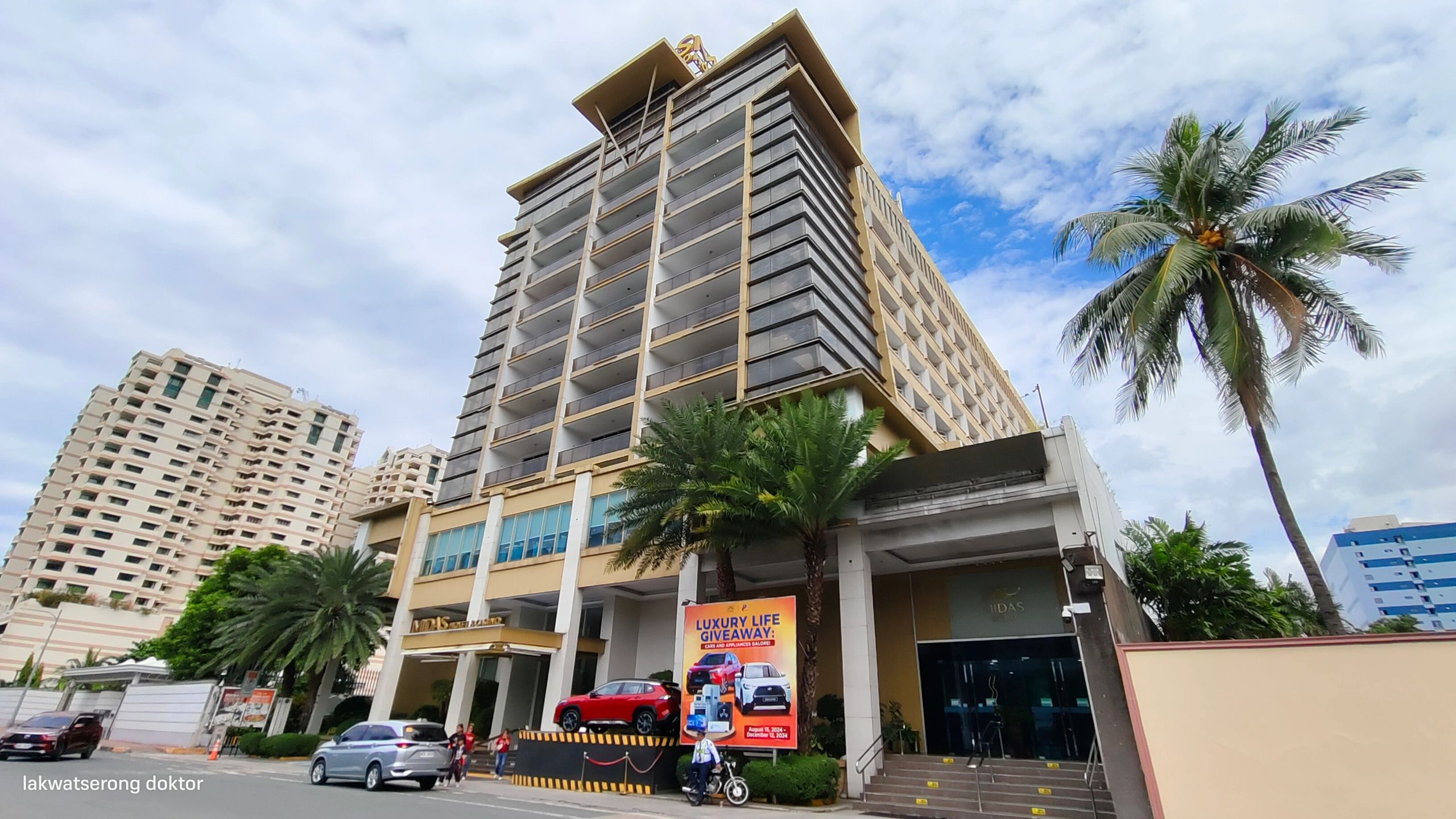 MIDAS HOTEL & CASINO: UNEXPECTEDLY RETAINING ITS OLD CHARM & LUXE