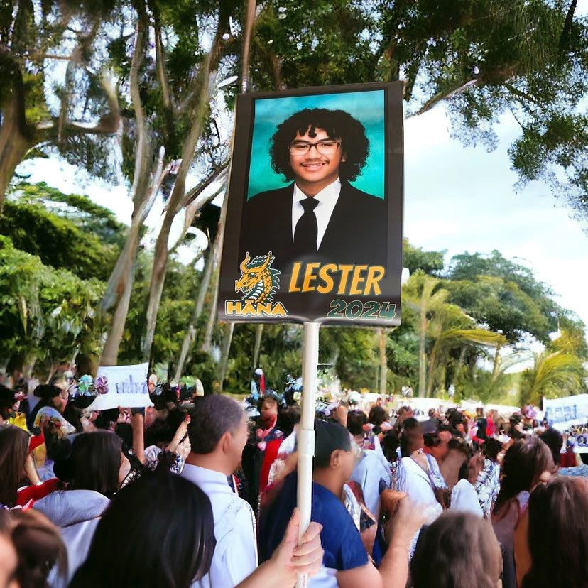 Handheld Graduation Banner