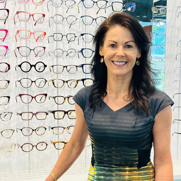 Optometrist, Exceptional Service - Optom On Collins - CBD, Victoria