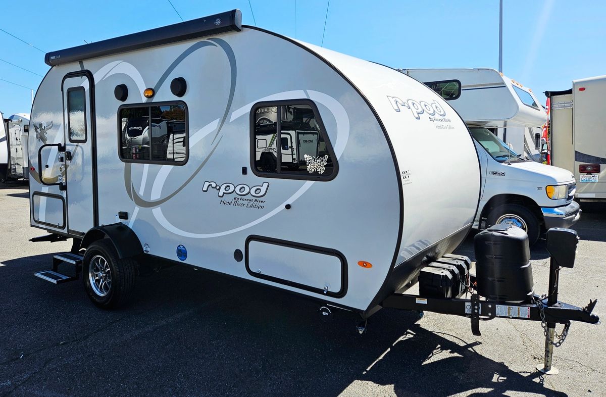 2020 rPod 180 Hoodsport Edition by Forest River