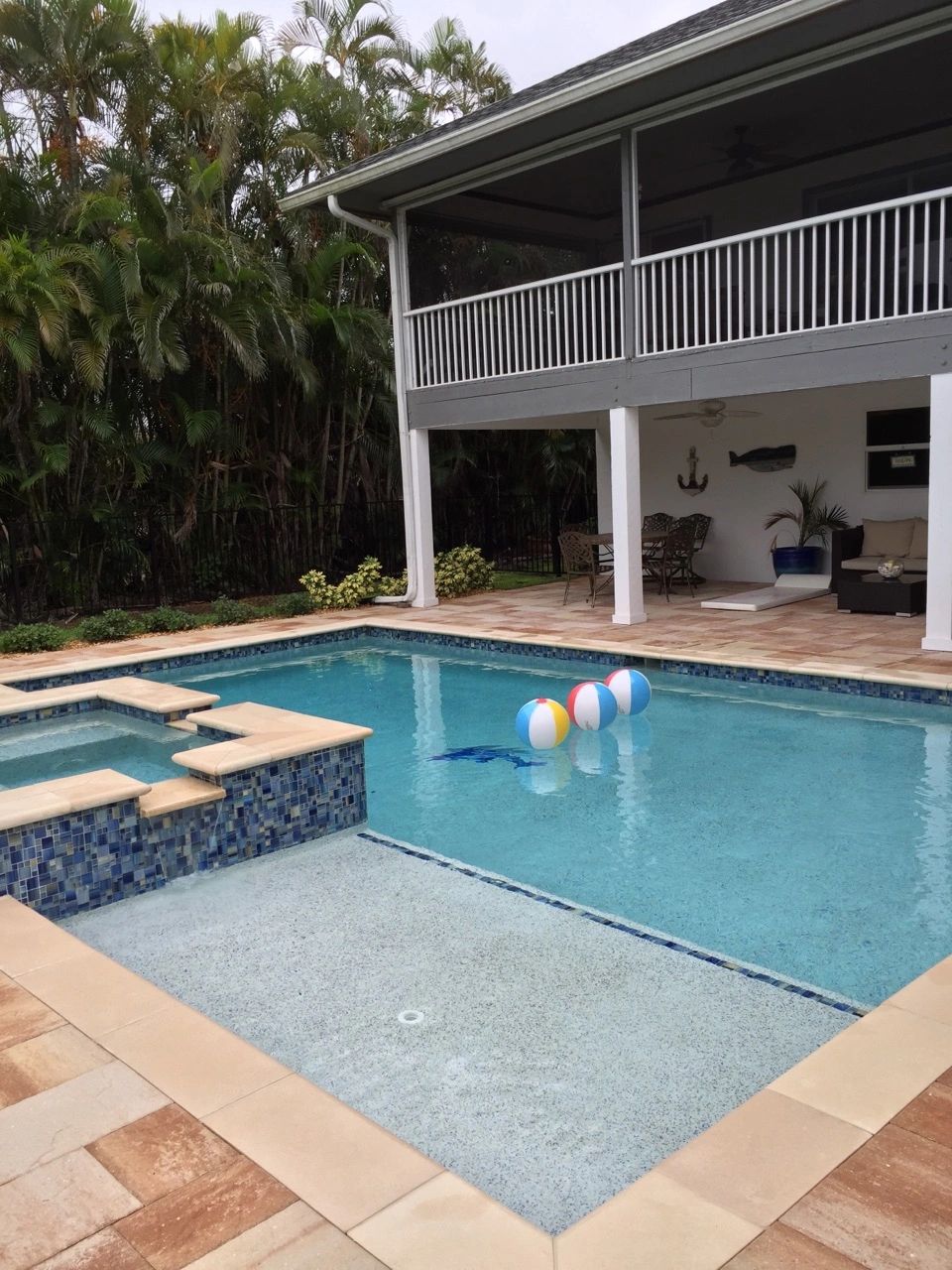 Expert Pool Cleaning Services in SanCap