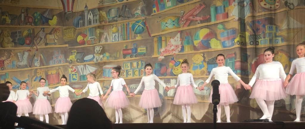 Camp Performing Arts - CAMP RENA