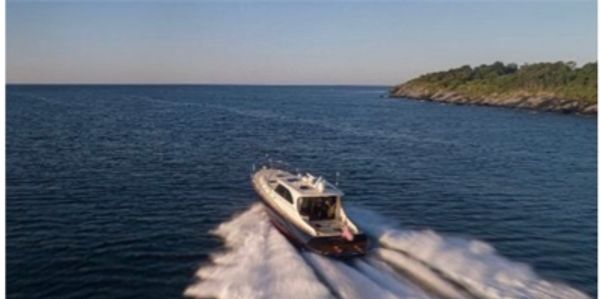 Nantucket Yacht Charter - Nantucket Mermaids Yacht Charters