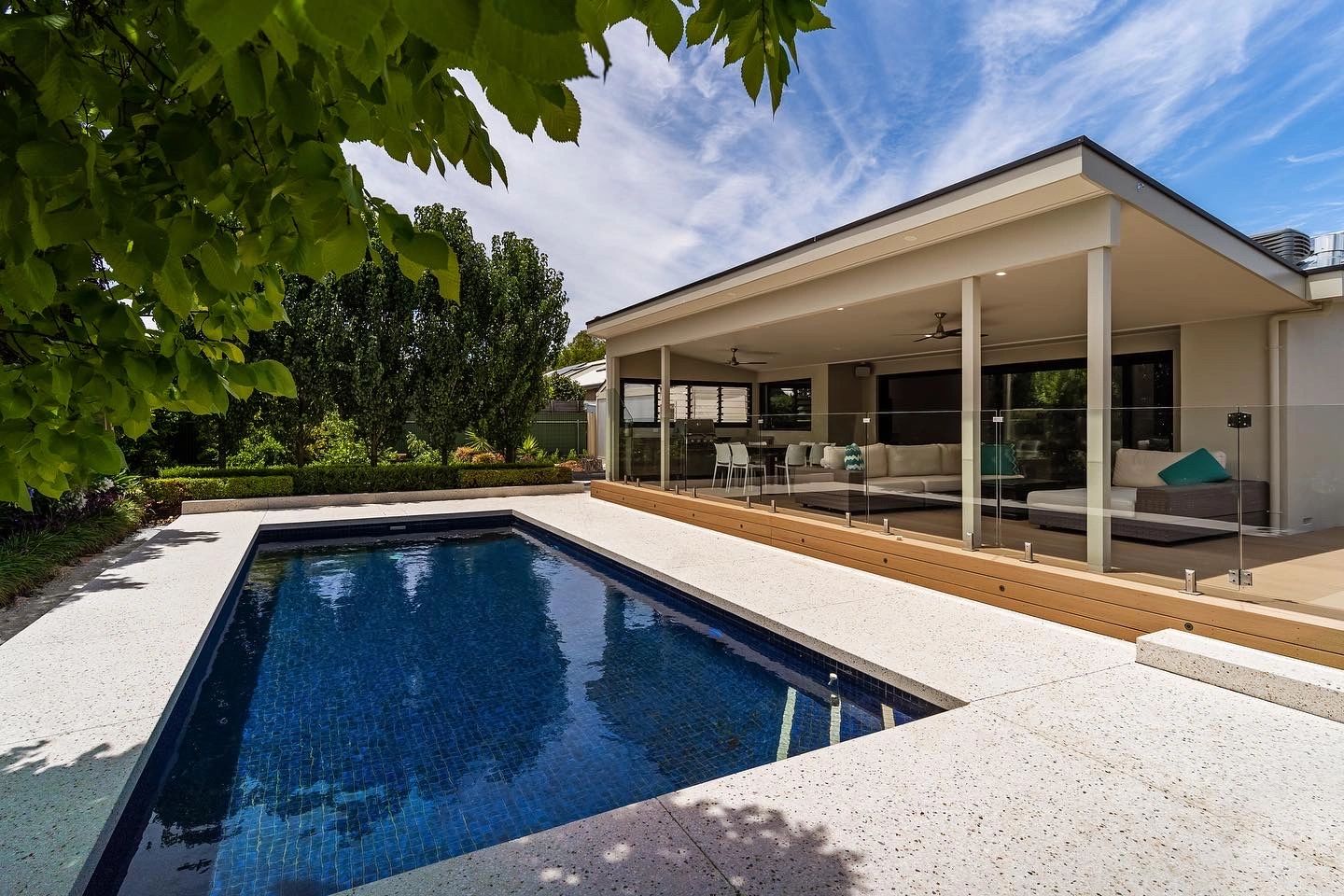 Concept Building and Renovation