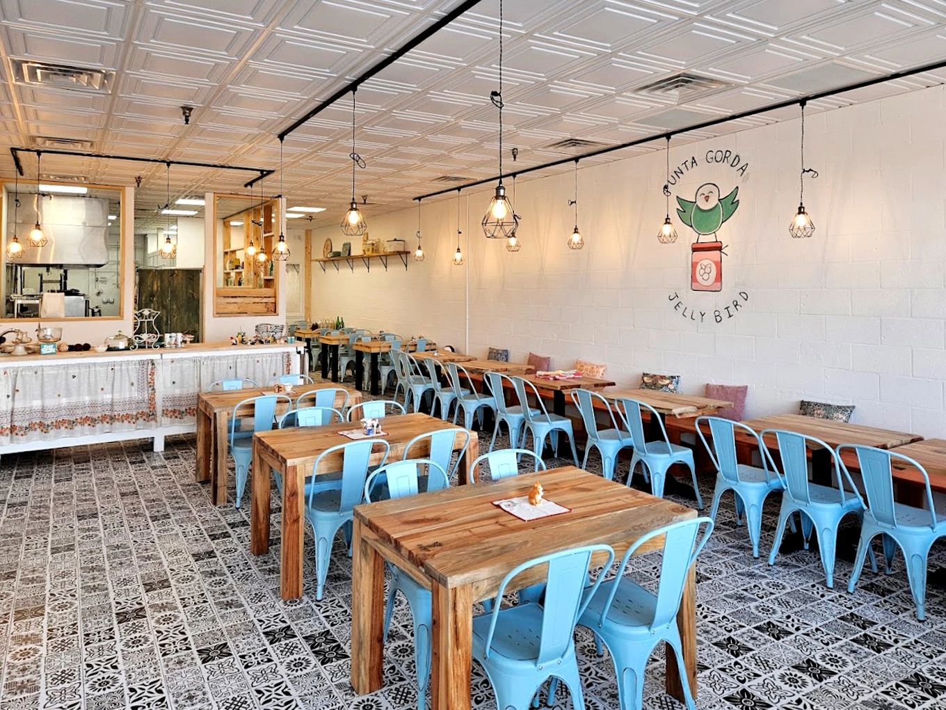 JellyBird Café & Bakery