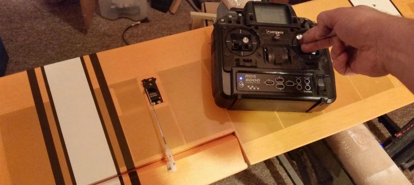 Dynamic RC How-To: Basic Servo & Linkage Setup