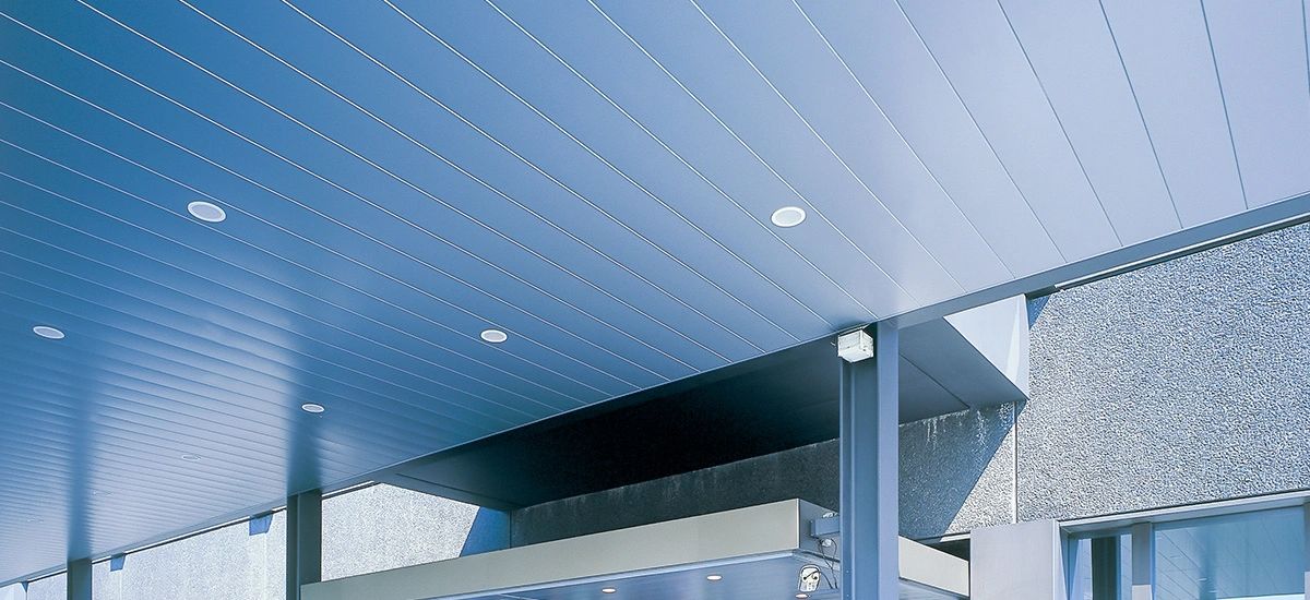 300 C Linear Metal Ceiling System: Specifications & Advantage