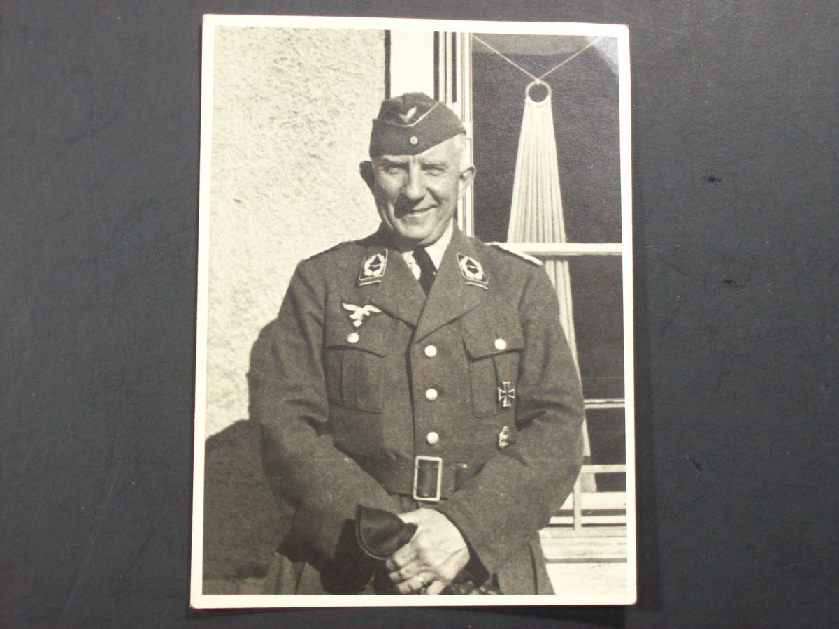 Original 3rd Reich Photograph - Seasoned Luftwaffe Officer wearing ...