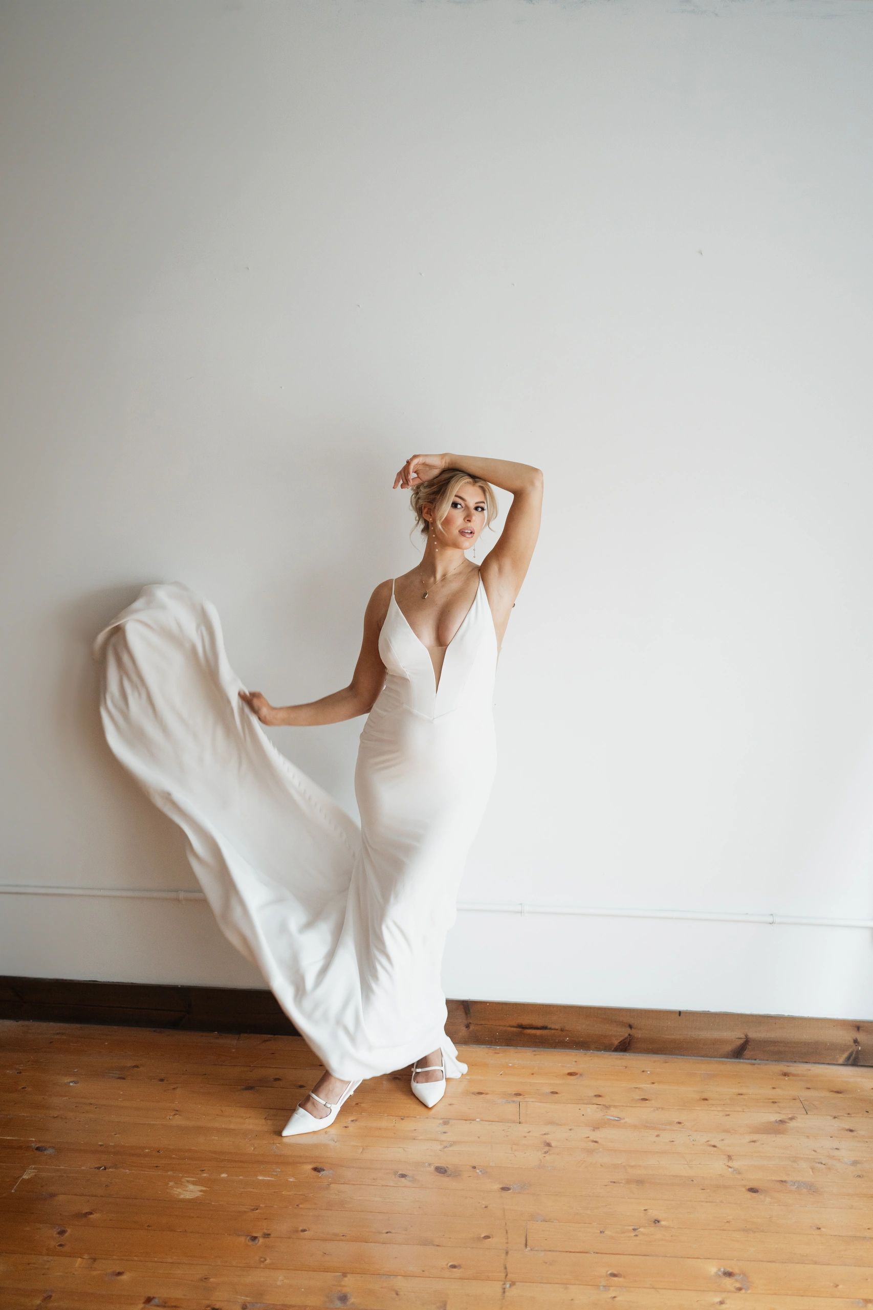 WELCOME [themanhattanbride.com]