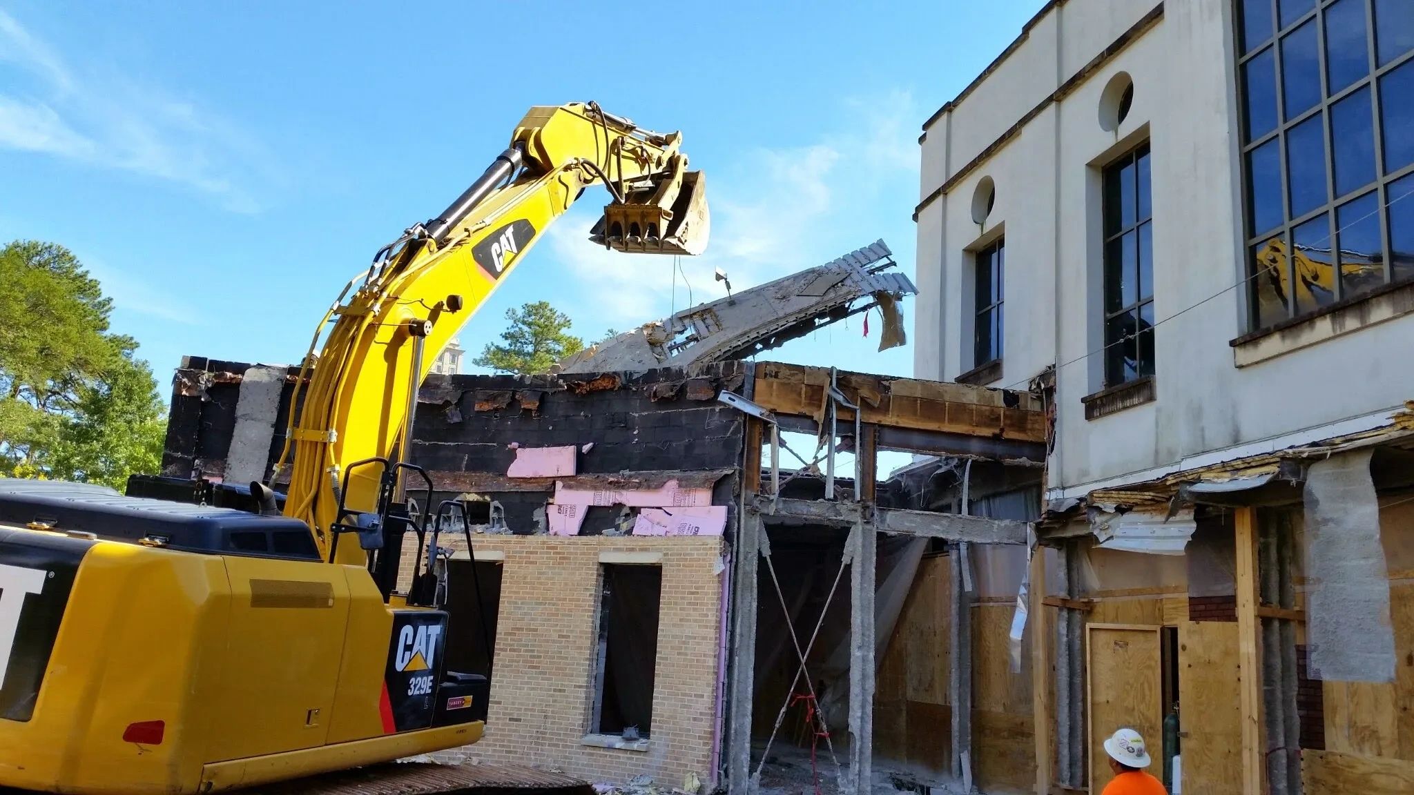 Experienced Demolition Contractor for Commercial Projects