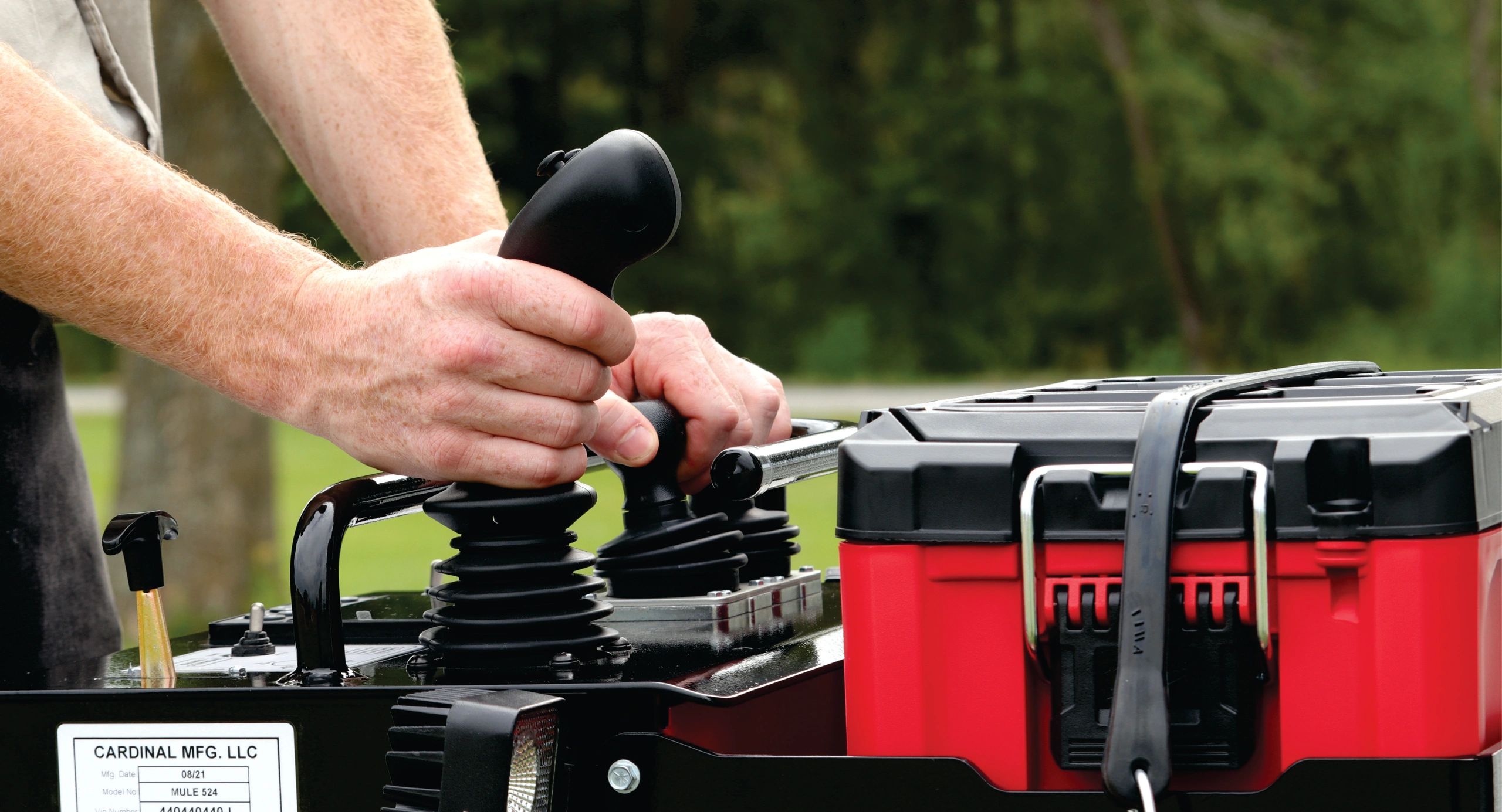 Home [cardinalmanufacturing.com]