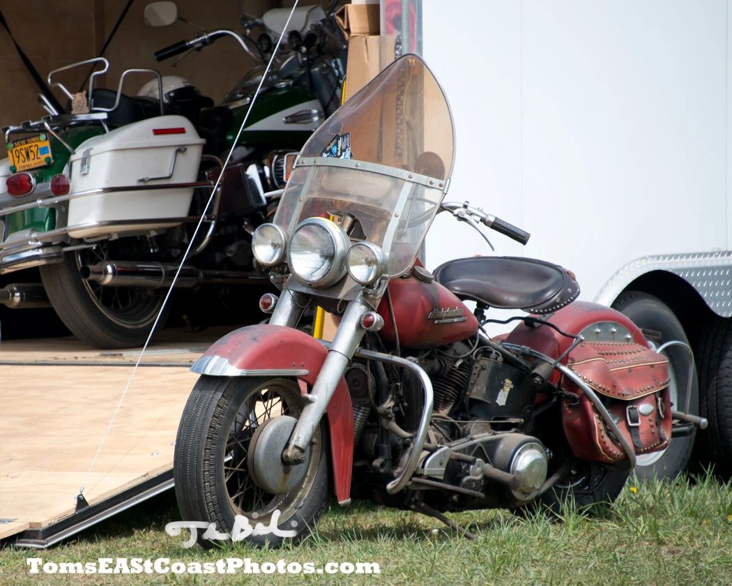 Old swap meet photos of some nice Harley panheads