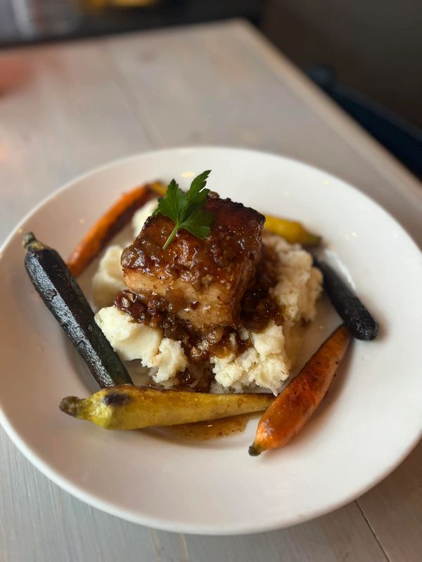 Reality Bites - Restaurant, Fine Dining, American Restaurant