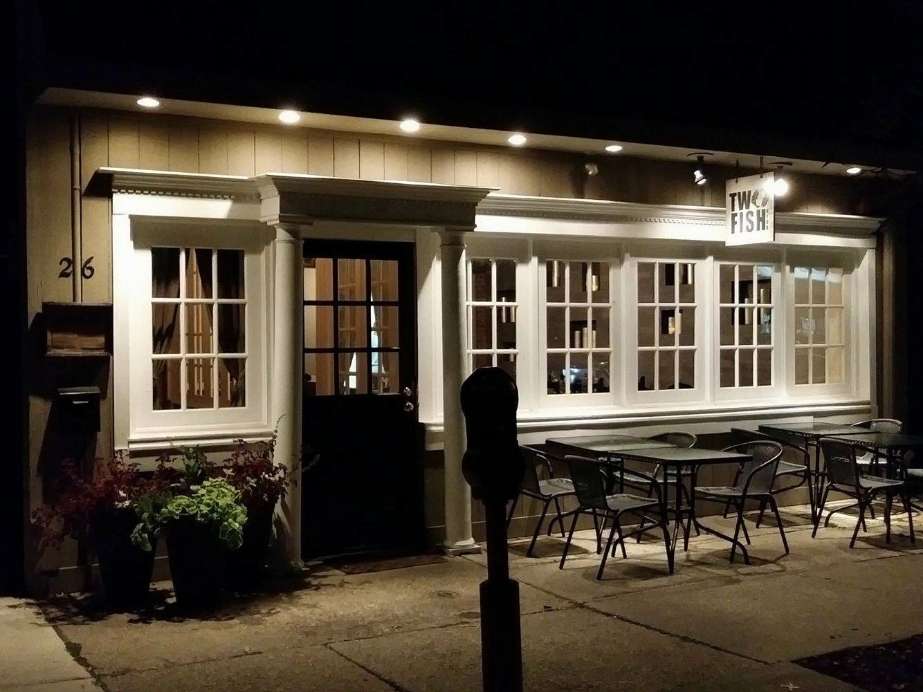 RESERVATIONS | Two Fish Byob