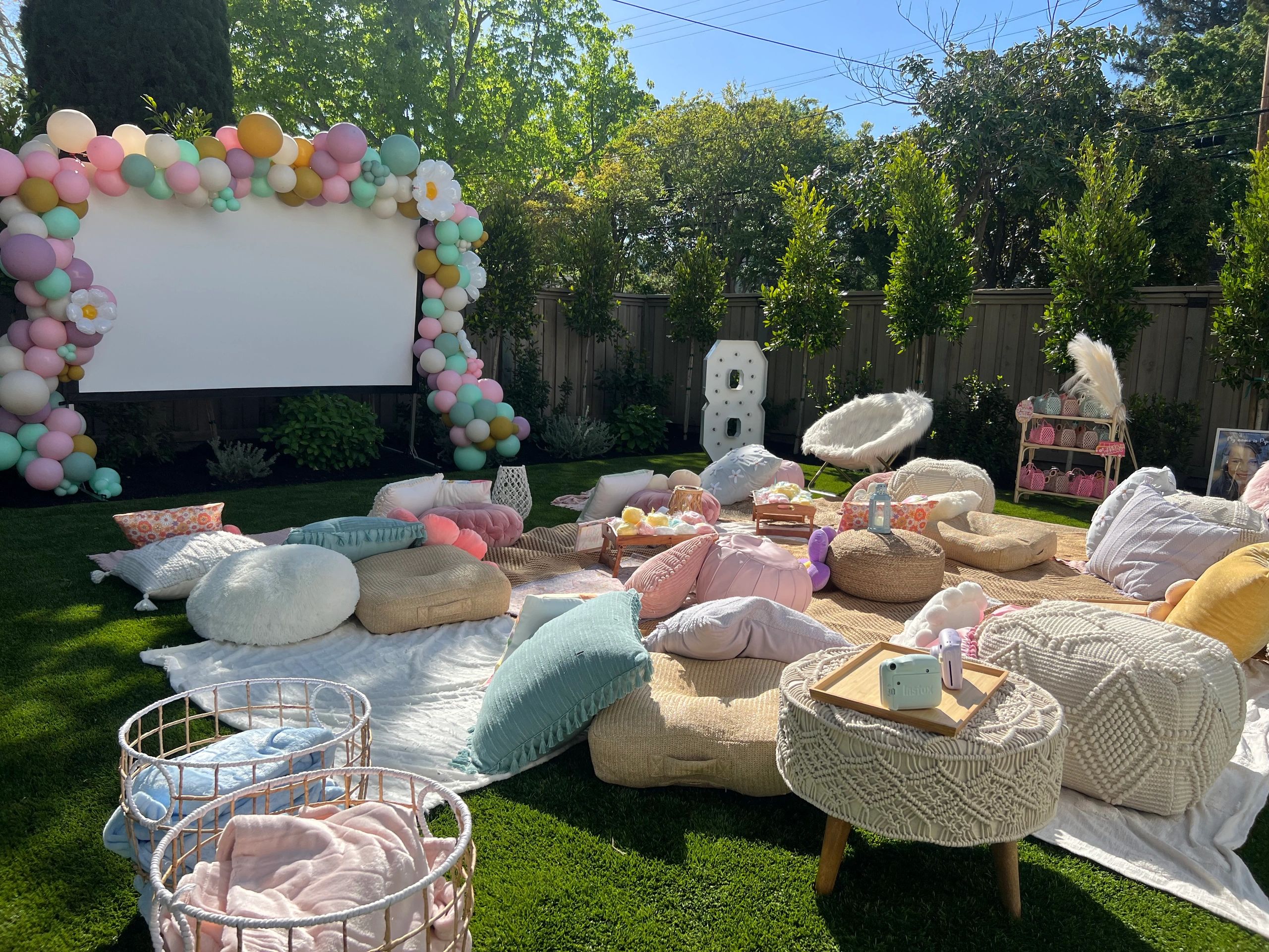 Bay Area Slumber Party Delivered to You - Sleepyteepeeparty