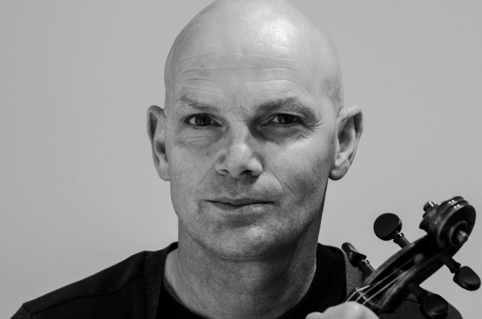 Daniel Axworthy Violinist - Violinist, Wedding, Music