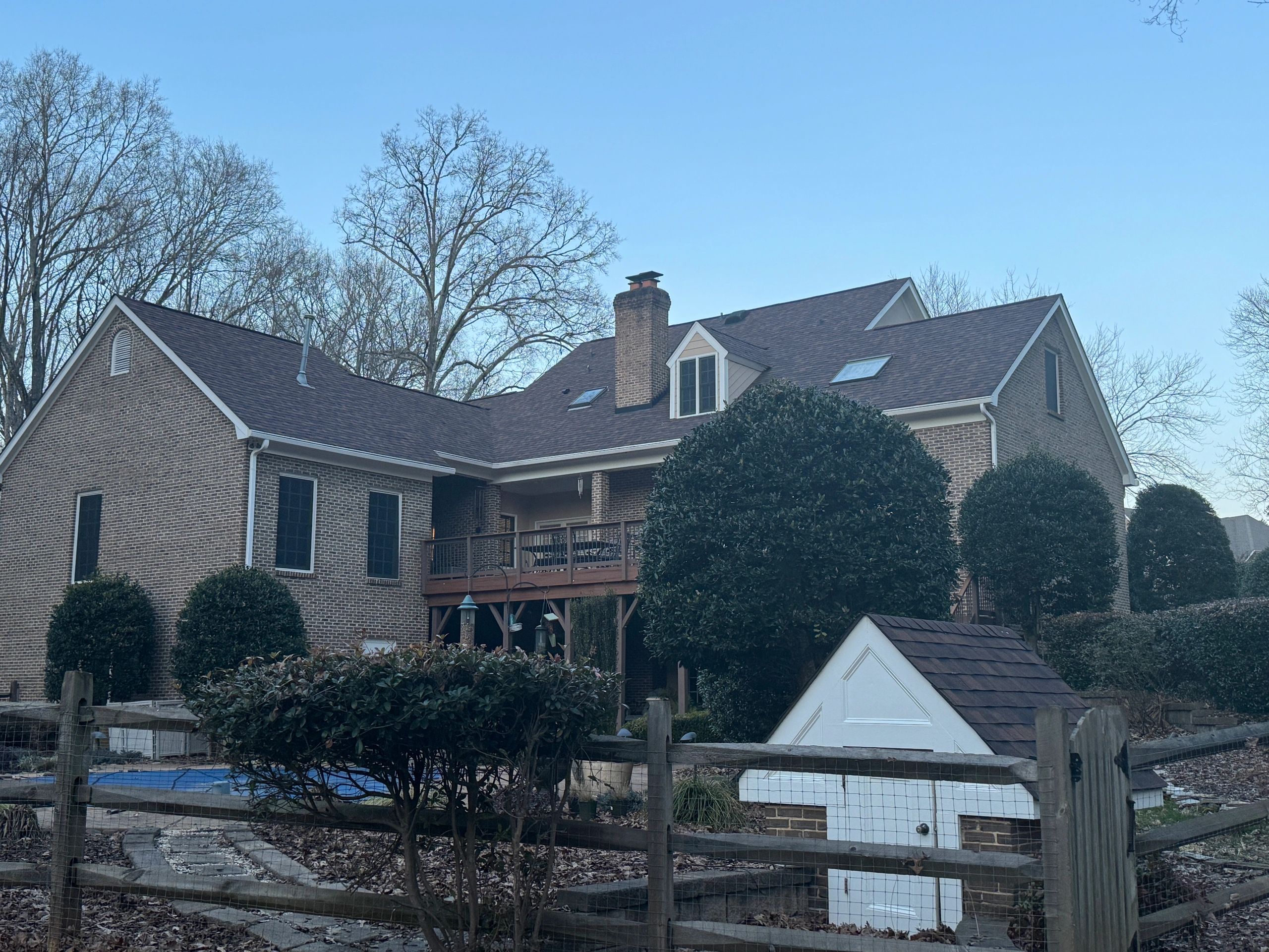 Rumble Bee Roofing LLC