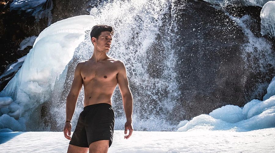 Sac Buddies - Mens Membership Club, Bath House, Cruise, Club for Men