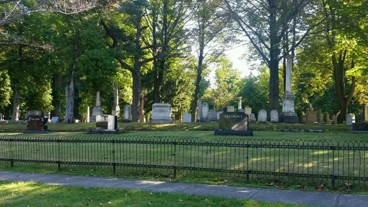 Designing a Monument