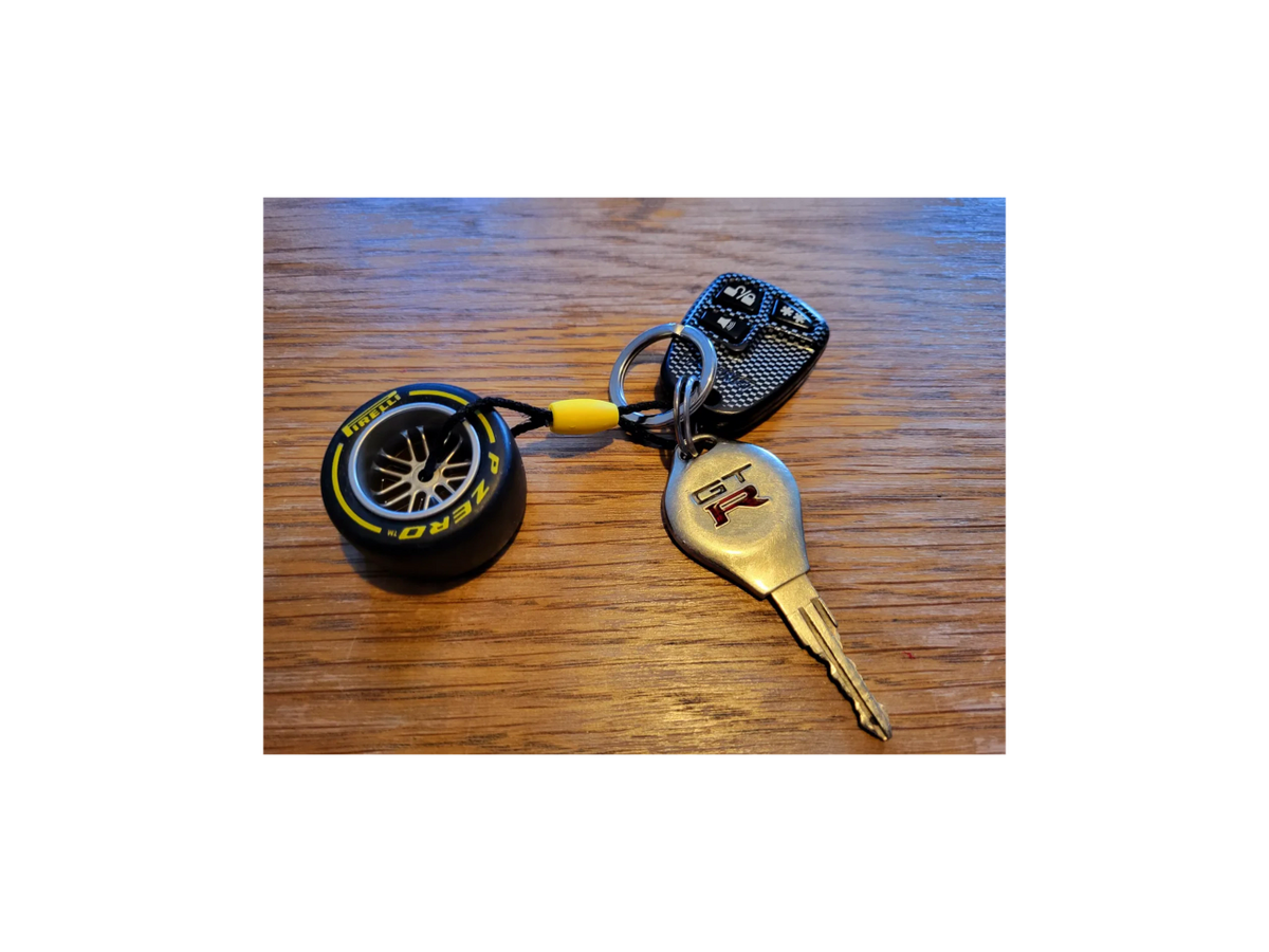 Pirelli F1 tyre key ring