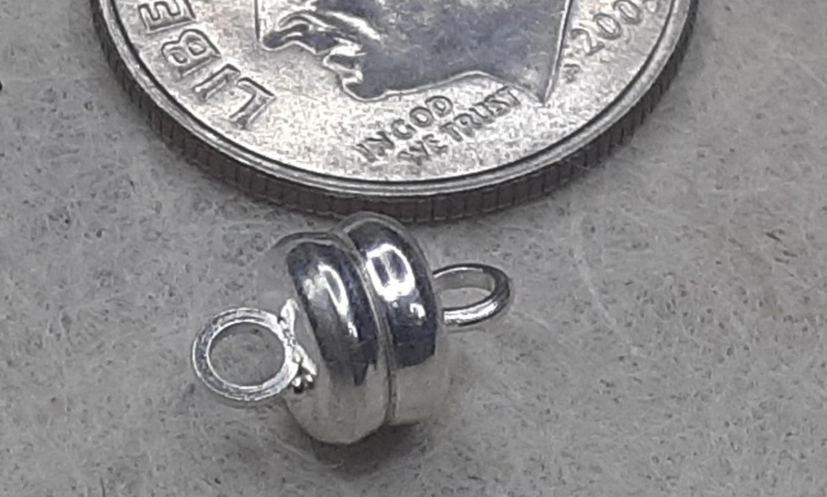 MINI-MAGNET CLASPS