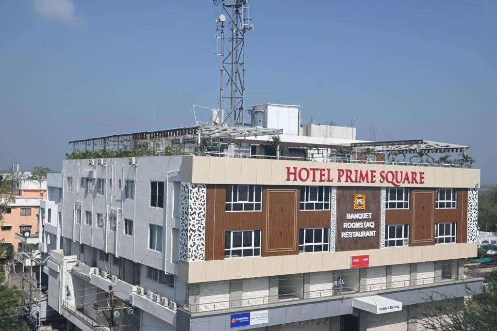 HOTEL PRIME SQUARE