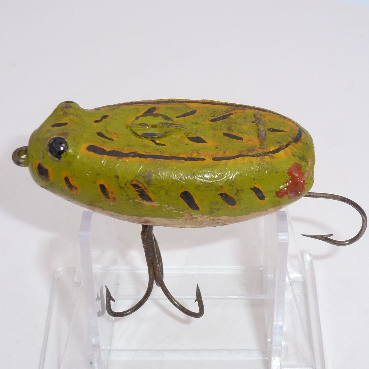 Wilson Floating Frog is Scarce Light Green Finish