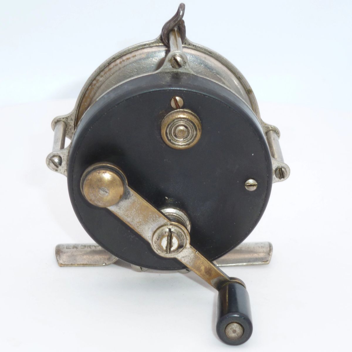Narrow Spool, Rubber Capped, Hendryx 100-Yard Raised Pillar Reel