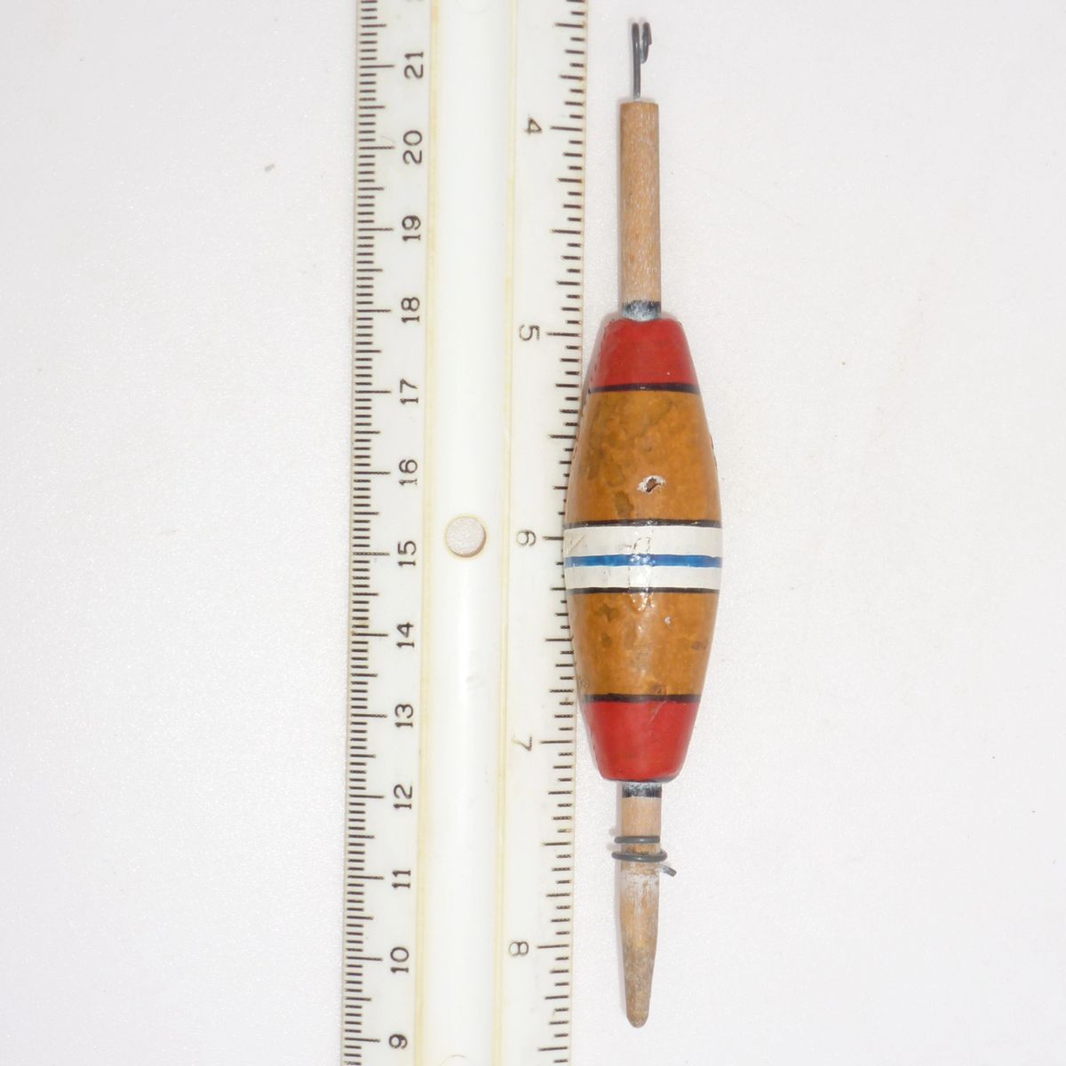 Double-Tapered, 2.25-Inch-Bodied, Early Bobber