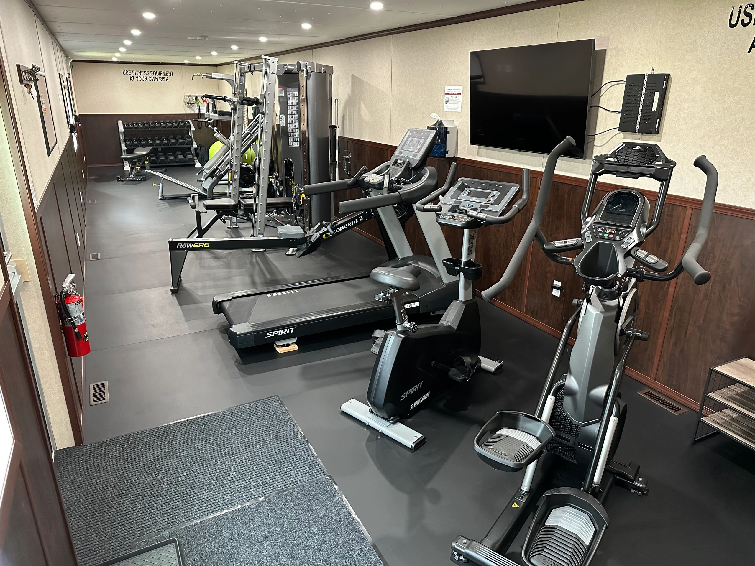 Krown-Pel Ventures inc - Portable Gym Shack, Oilfield Gym Shack ...