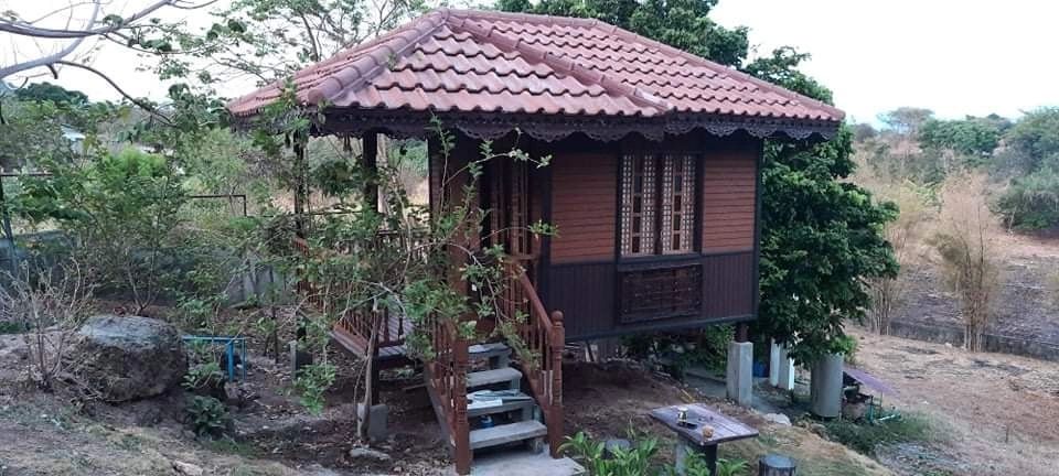 15sqm Bedroom with Balcony Antigong Bahay