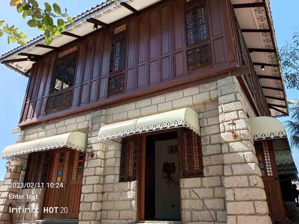 160sqm Two-Storey Bahay Na Bato