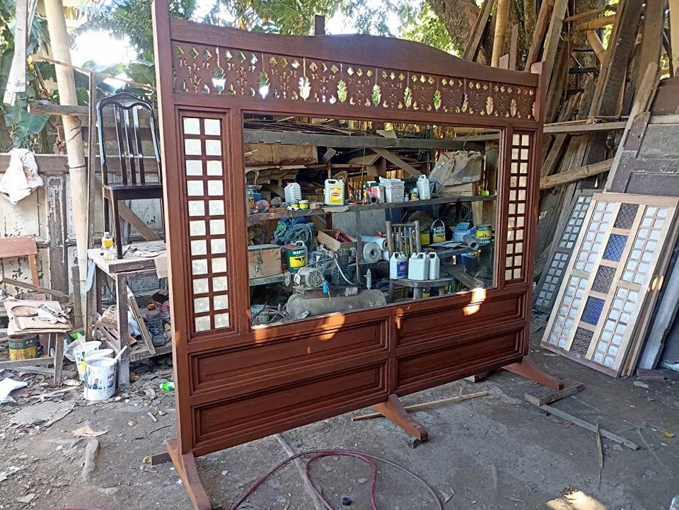 Capiz Mirror Divider ( Tanguile/Apitong)