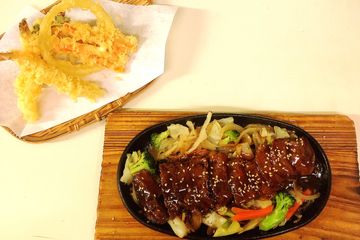 Sushi, Japanese Cuisine - Sushi Tama Restaurant - Tacoma, Washington