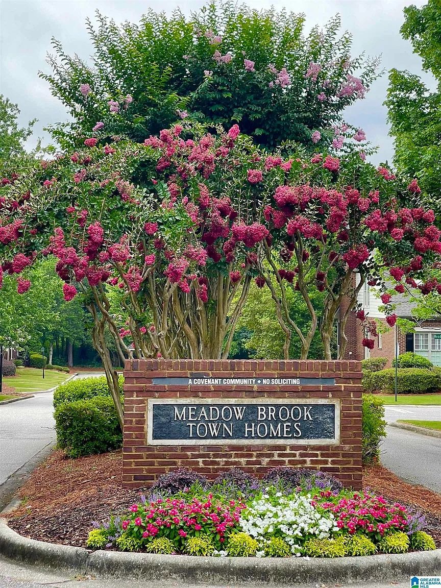 Meadowbrook Townhome Association