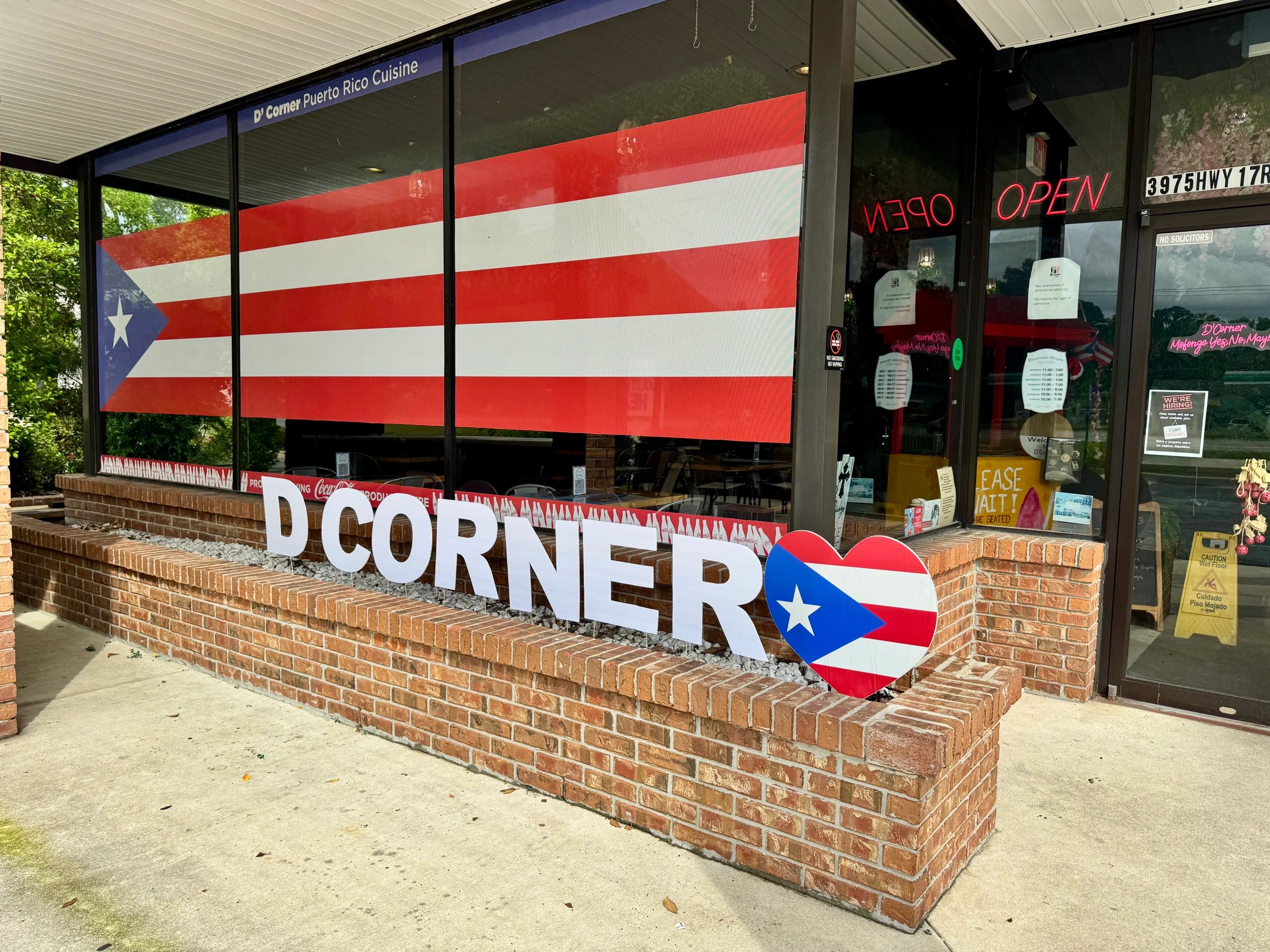 D Corner Restaurant in Richmond Hill, Georgia