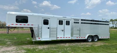 Duba's Trailer Customizing and Sales - Trailers, Living Quarters