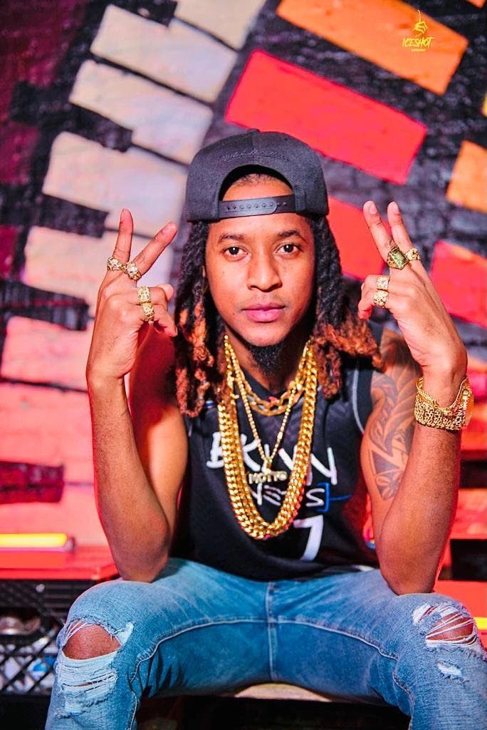 Motto Releases Visualizers along with his recently released hits