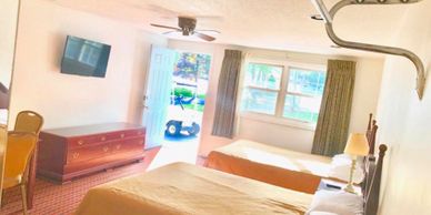 Motel Cottages - Exit 5 Motel & Cottages