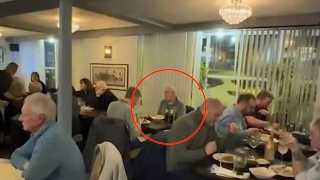 Dead Men Eat no Curry!