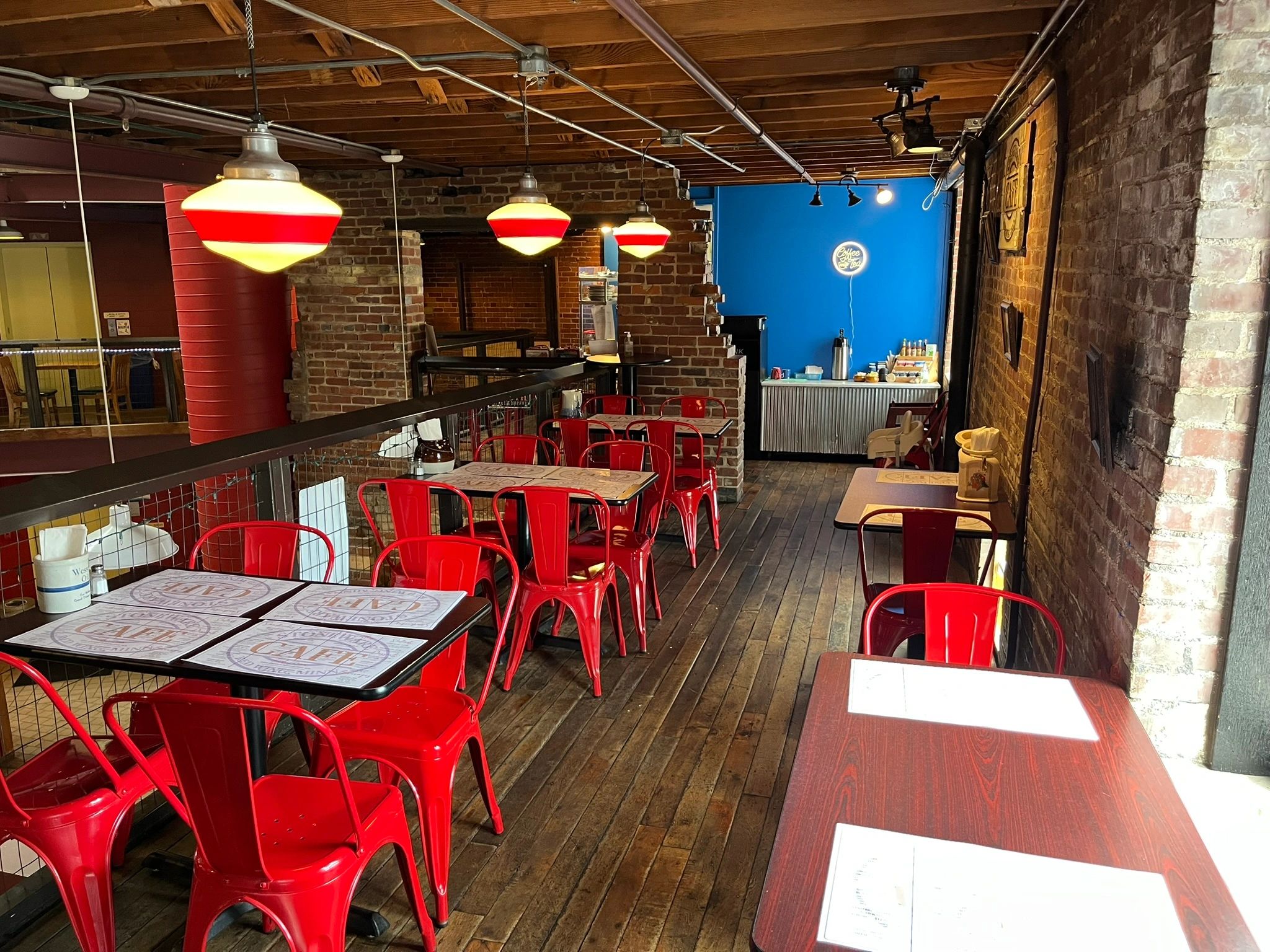 Delicious Red Wing Restaurant - Stoneware Cafe