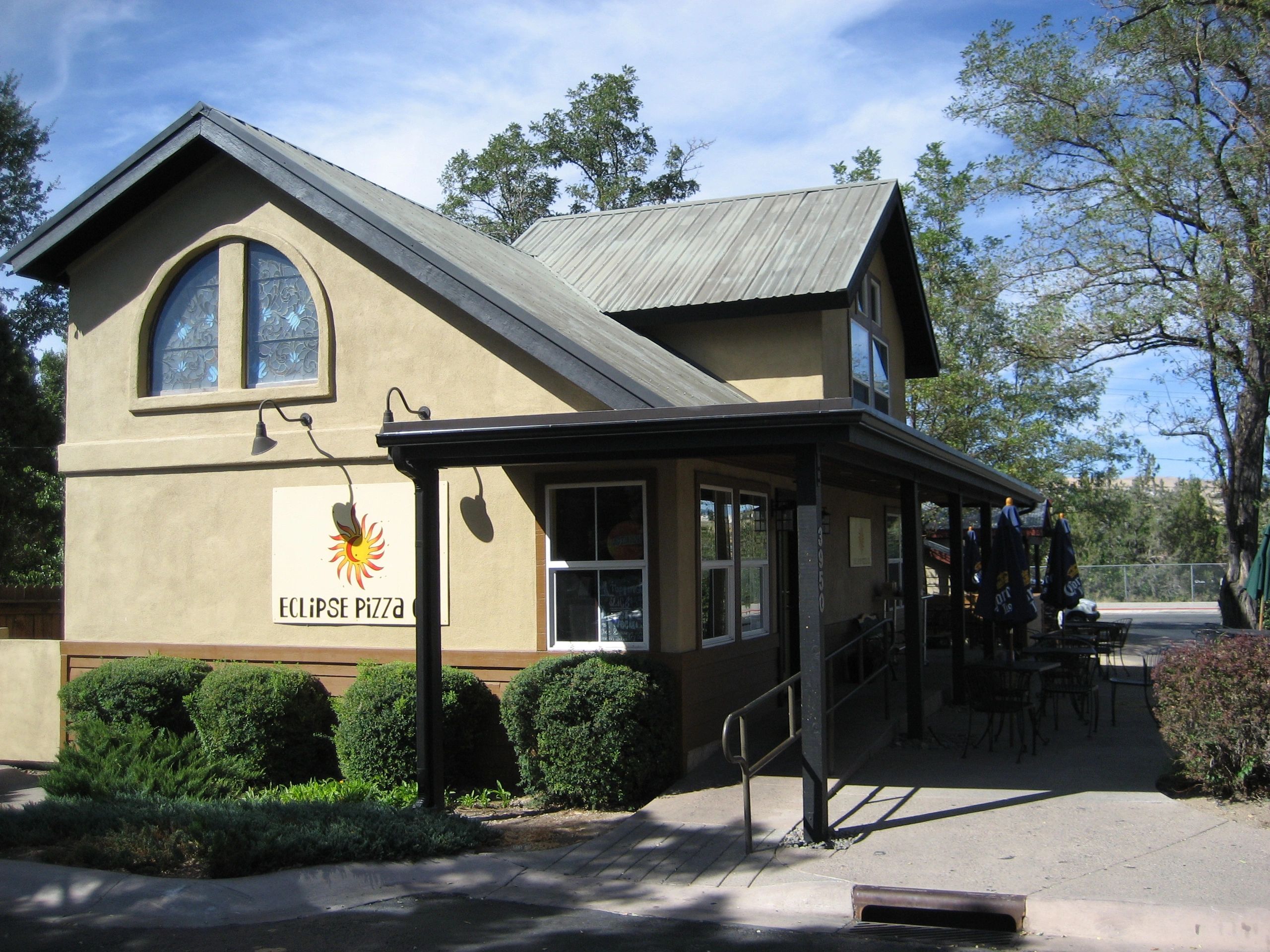 Eclipse Pizza Company - Pizza, Salad, Pizza Restaurant