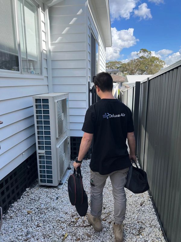 Service, Maintenance and Installations - Deluxe Air