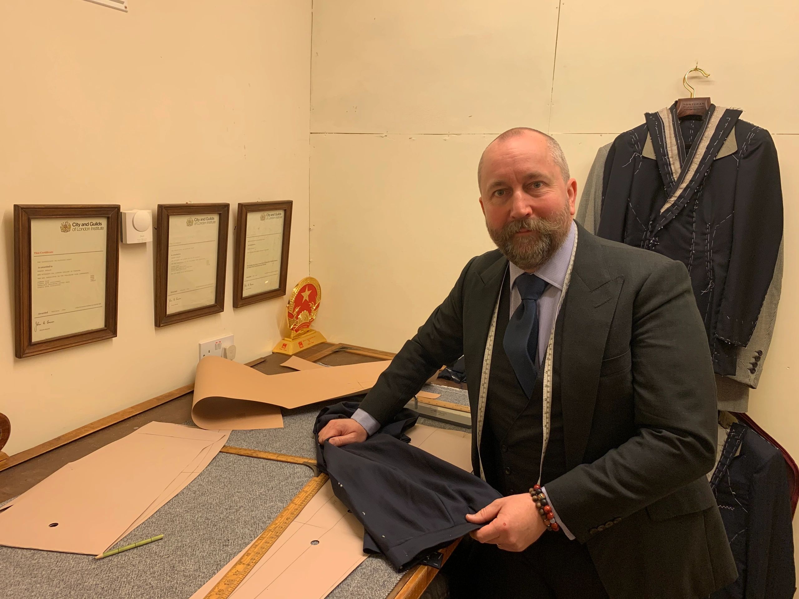 Bespoke Tailor - Robert Bailey Bespoke Ltd