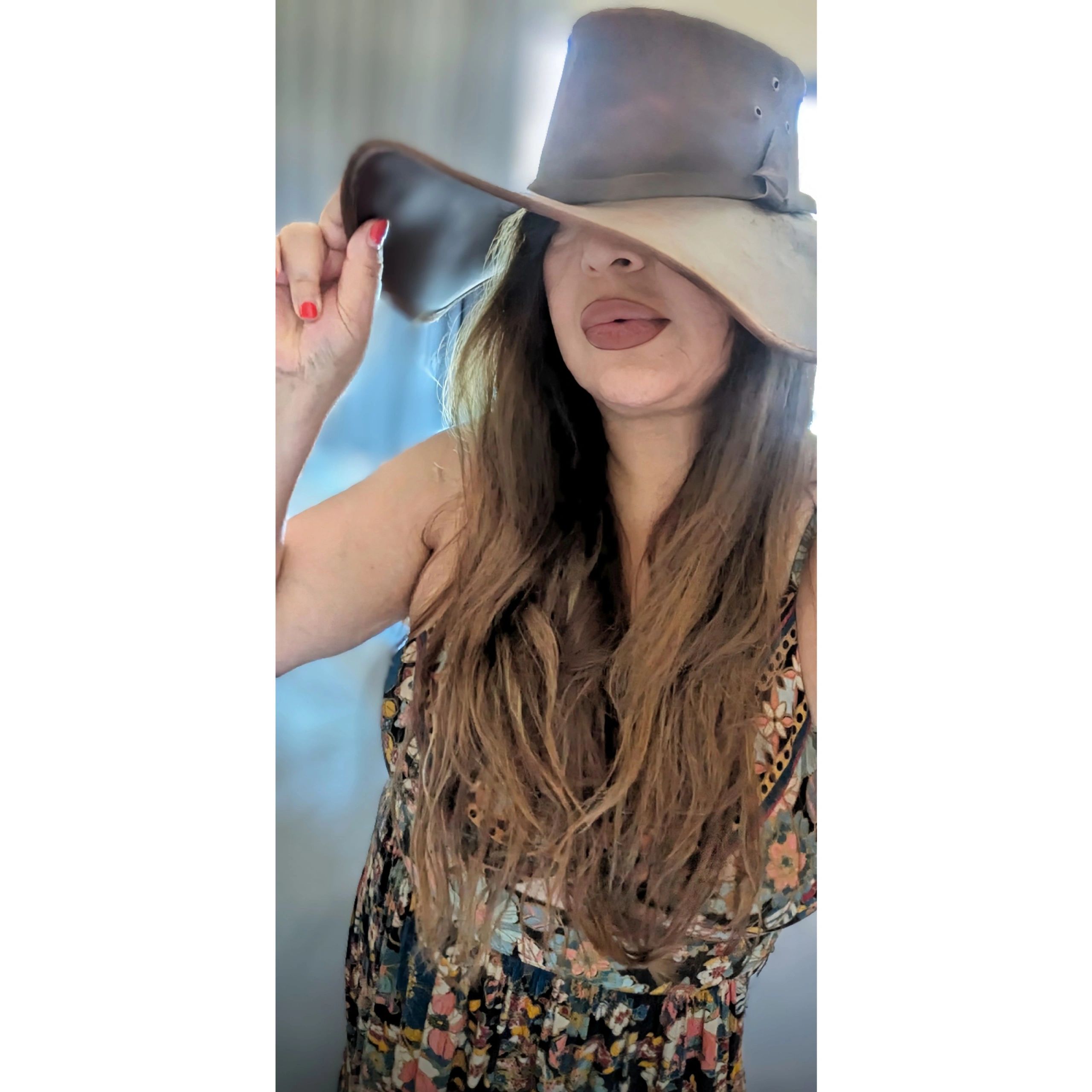 Denicia Handbags - Home