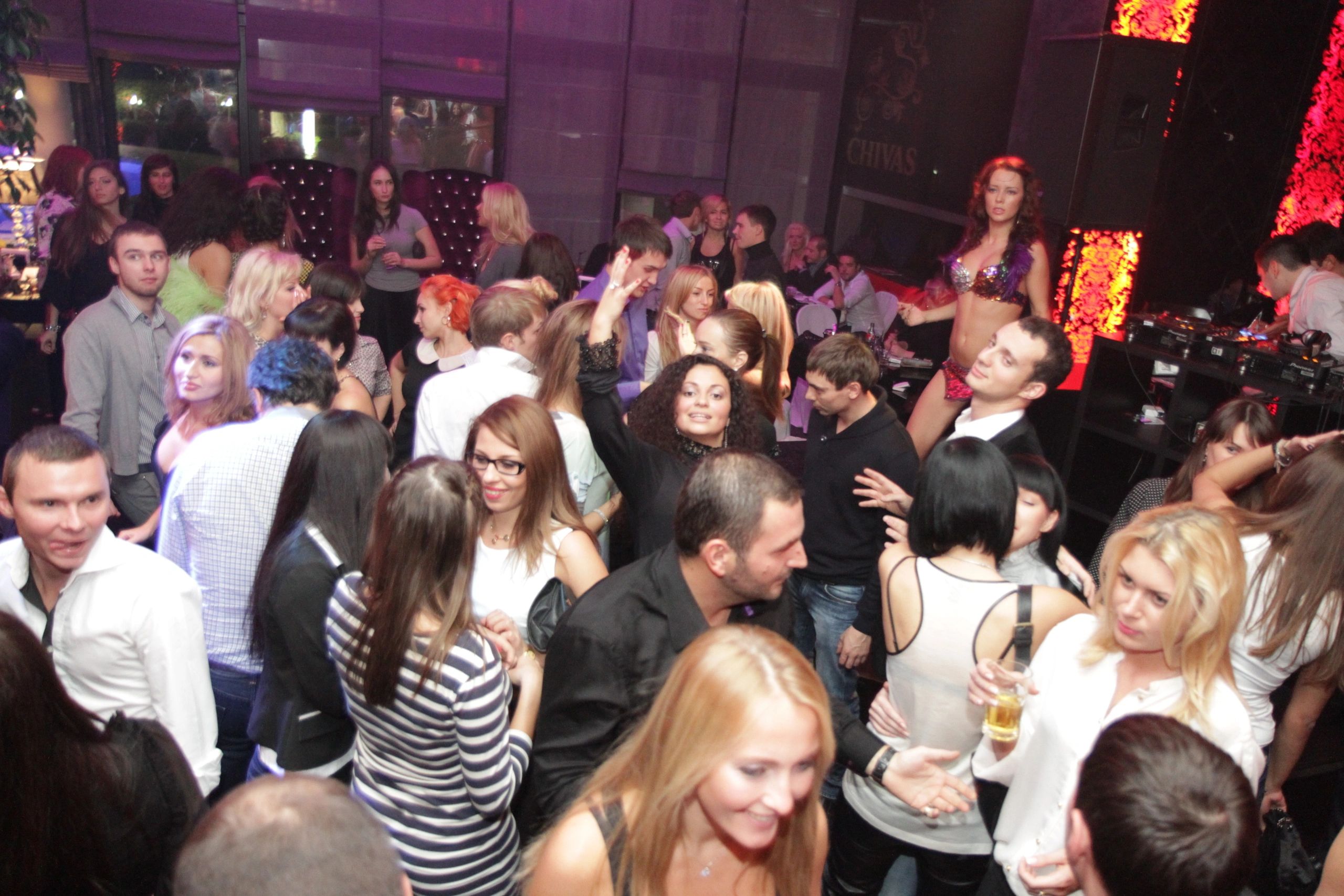 Marko Stout's Unveiling: Art World's Most Exclusive Event!